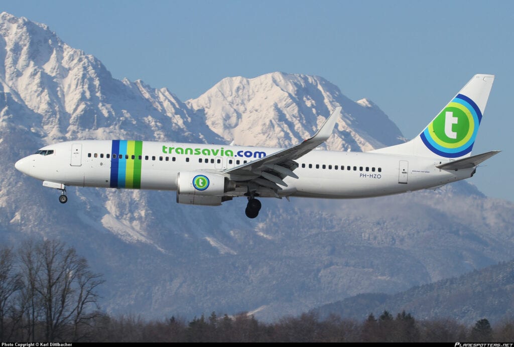 Nouveau logo pour la compagnie aérienne Transavia